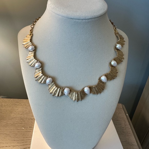 bsk | Jewelry | Bsk Vintage Faux Pearl And Gold Tone Necklace | Poshmark